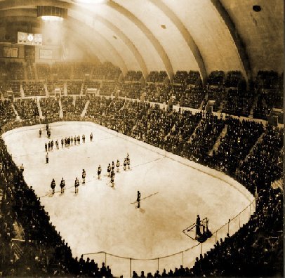 Photos of The Beatles first appearance in America at Uline Arena ...